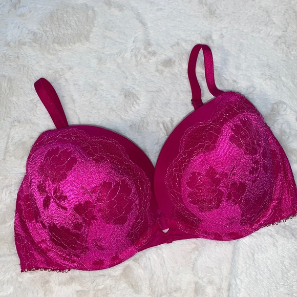 Victoria's Secret | Intimates & Sleepwear | 34dd Victorias Secret Very ...